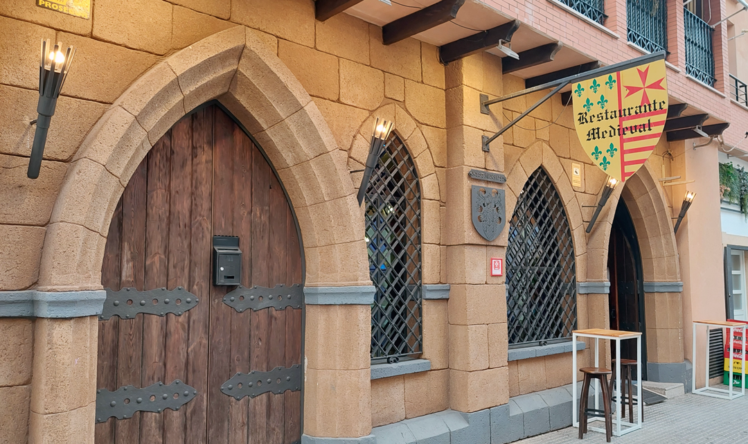 Restaurante Medieval Lora del Río Restaurante Medieval Lora del Río